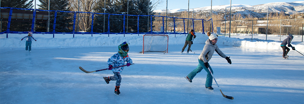 The Heart of the Edwards Outdoor Ice Rinks - Mountain Recreation